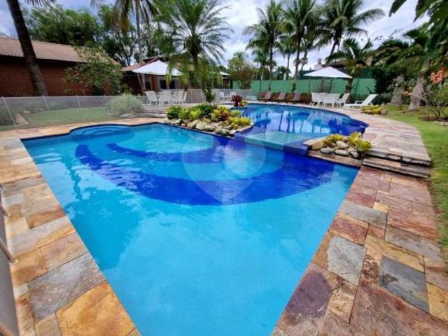 Casa Térrea com 5 suítes 12 vagas 2100m² a.t. a venda em Pernambuco, Guarujá São Paulo