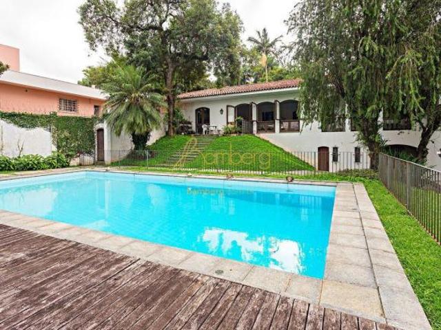 CASA TÉRREA COM 6 DORMITÓRIOS NO REAL PARQUE COM 735 A.U, 15 VAGAS