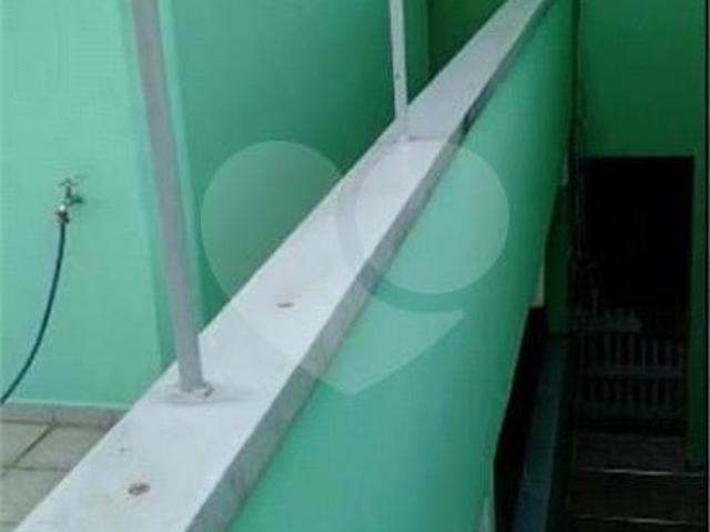 Casa térrea com 6 quartos à venda em Jardim rosana SP