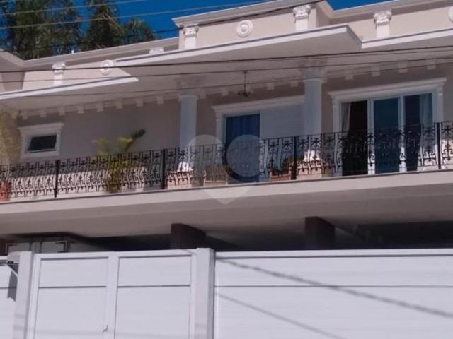 Casa térrea com 6 quartos à venda em Parque Terra Nova SP