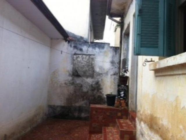 Casa térrea com 6 quartos à venda em Vila baruel SP