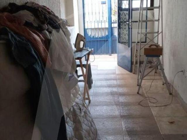 Casa Térrea com 91m², com 1 dormitório, 1 suíte, quintal no Jardim Brasil