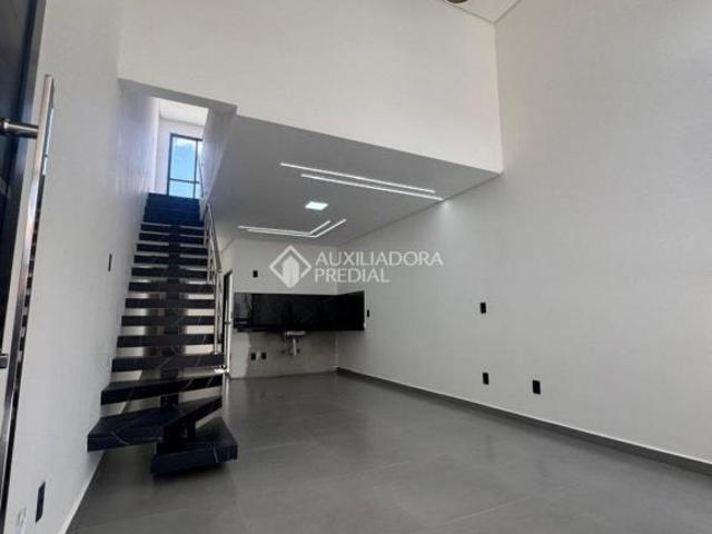 Casa Térrea com Cobertura Gourmet 177 m² de Estilo e Conforto!