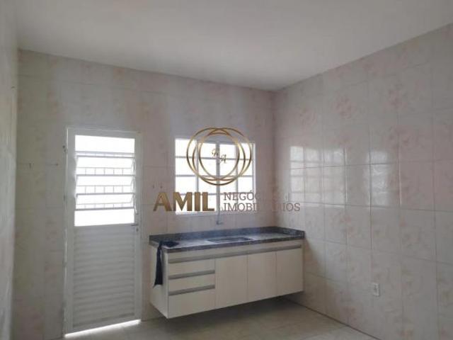 Casa Térrea com Churrasqueira no Jardim Santo Onofre São José dos Campos SP, 2 Quartos, 67m² Age