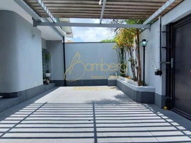 CASA TÉRREA COM AMPLO QUINTAL