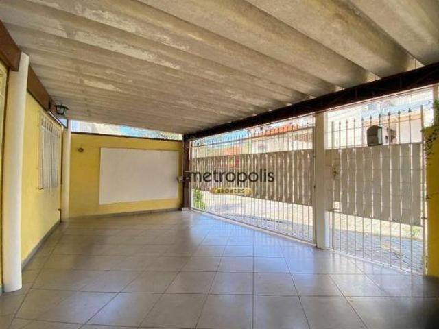 Casa térrea com área gourmet no pavimento superior com 2 dormitórios à venda, 149 m² por R$ 540.000