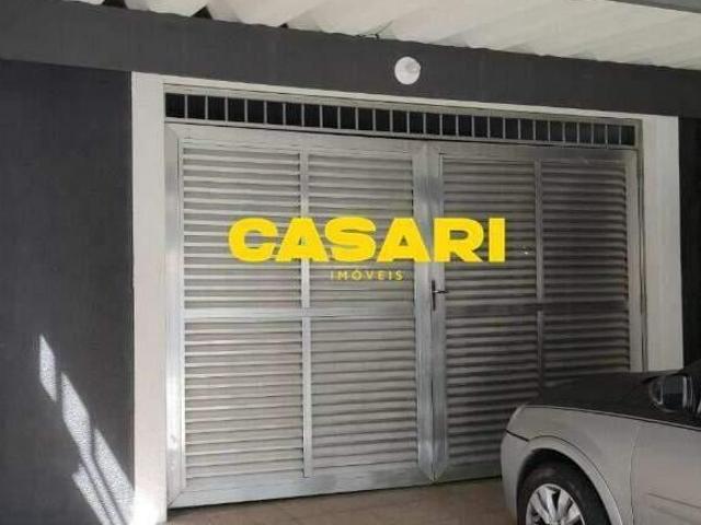 Casa térrea com área gourmet à venda, 2 dormitórios, 186 m² – Vila Valparaíso – Santo André/SP