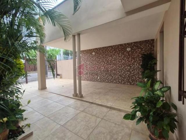 CASA TÉRREA COM EDÍCULA À VENDA NA VILA LIBERDADE EM JUNDIAÍ/SP
