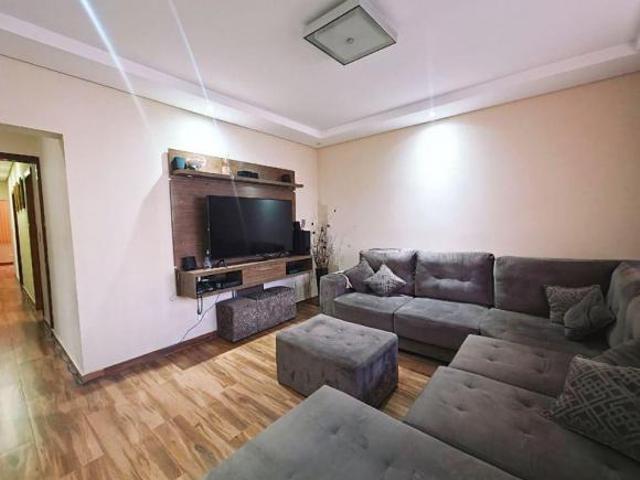 Casa térrea com edícula a venda no Bom Clima Guarulhos