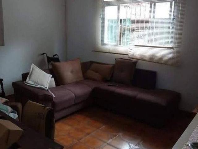 Casa Térrea com Edícula à Venda, Embaré Santos/SP