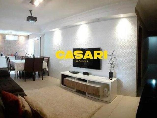 Casa térrea com edícula à venda, 3 dormitórios e 148 m² – Vila Lucinda – Santo André/SP