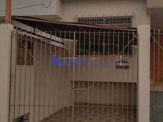 Casa térrea com edícula na parte alta da Vila Hortolândia