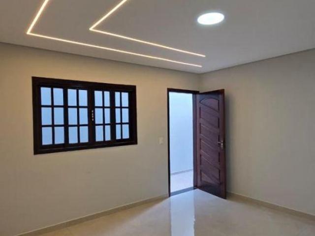 Casa Térrea com excelente acabamento