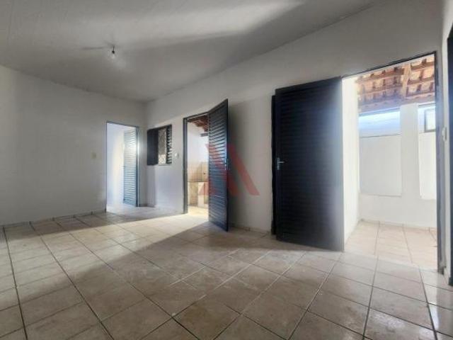 Casa Térrea com Kitnets em Campinas em Goiânia GO