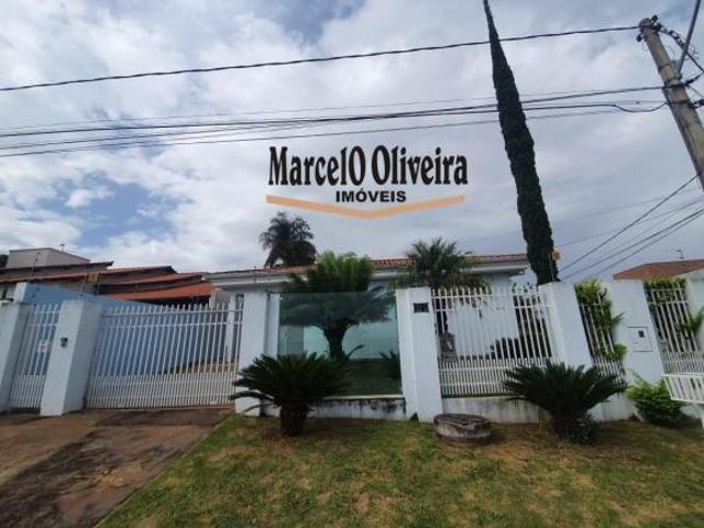 Casa térrea com habite se à venda no Taquari!