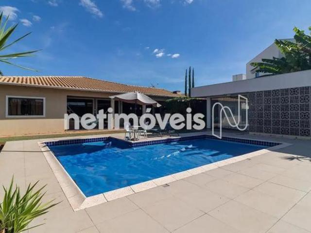 Casa Térrea com habite se | 4 Quartos | 3 Suítes | Solar de Brasília