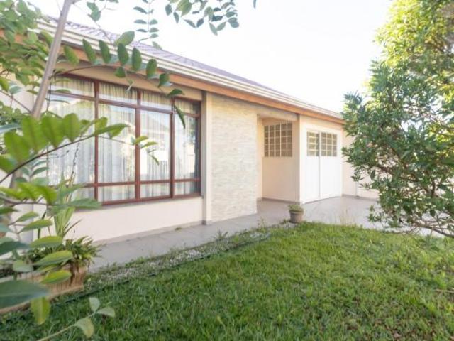 Casa térrea com mais de 97m² e 3 quartos no Bairro Alto