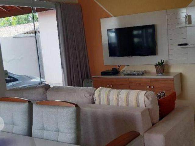 Casa terrea com muito conforto. Bem agradavél