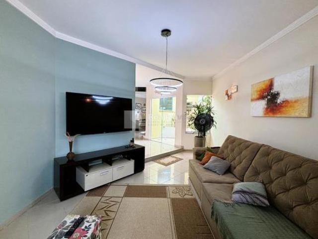 Casa térrea com muito conforto JARDIM DAS NAÇÕES 3 suites 4 dorms + área gourmet c/ piscina