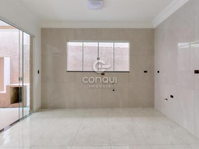 Casa térrea com suíte e área gourmet no Jardim Cru
