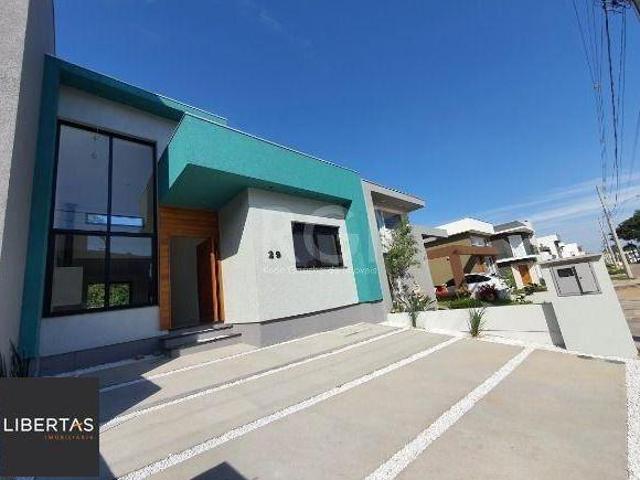 Casa térrea com pátio, 3d, 1 suíte, Condomínio Reserva do Lago I Hípica