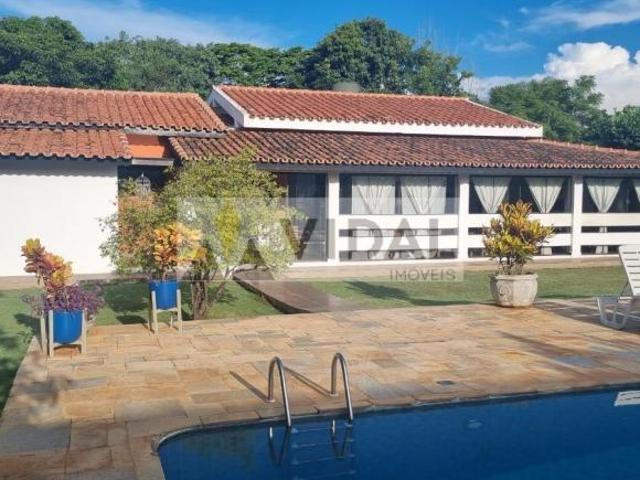 CASA TÉRREA COM PISCINA TERRENO 2.000m² NO CONDOMÍNIO CITY CASTELO EM ITU À VENDA POR R$1.800.000,00