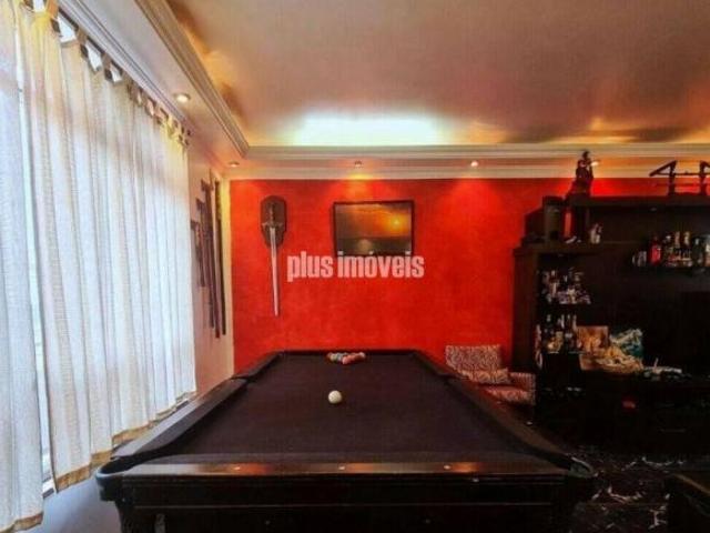 Casa Térrea com Piscina e Amplo Terreno Próxima ao Morumbi