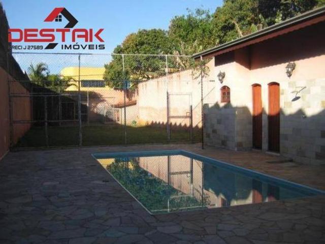 Casa Térrea com Piscina e Área Gourmet a venda em Capo limpo Paulista/SP