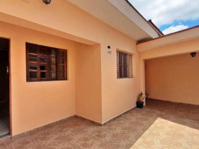 Casa térrea com piscina e edícula à venda no Tucuruvi próxima ao metrô e shopping