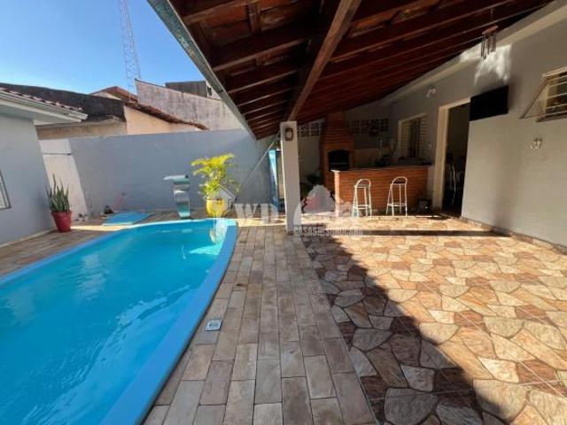 CASA TÉRREA COM PISCINA E 4 QUARTOS NA ZONA OESTE DE SOROCABA