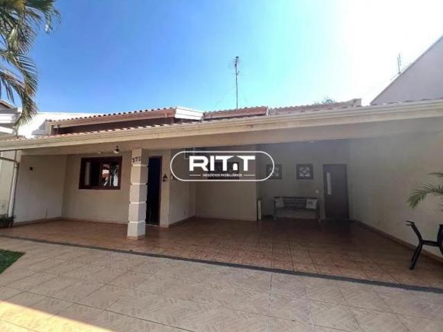 Casa Térrea com Piscina em condominio a Venda, Paulínia, SP