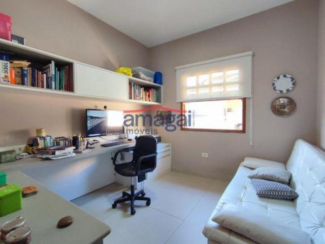 casa térrea com piscina no Villa branca