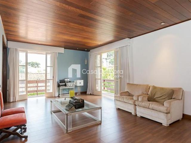 Casa Térrea com Piscina no Vista Alegre próx ao Ja