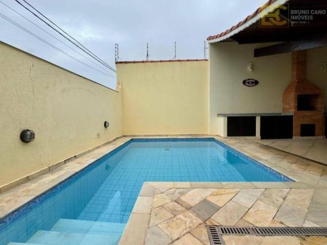 Casa térrea com piscina Oasis Peruíbe/SP