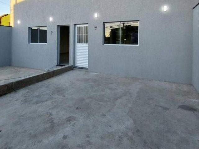 Casa térrea com projeto funcional, ambientes integrados e ótima distribuição dos espaços