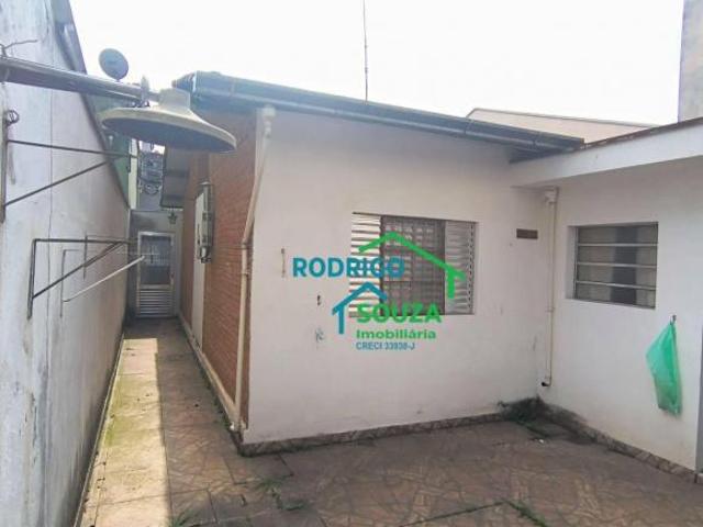 Casa térrea com quintal 2 dormitórios à venda, 123 m² por R$ 499.000 Quitaúna Osasco/SP