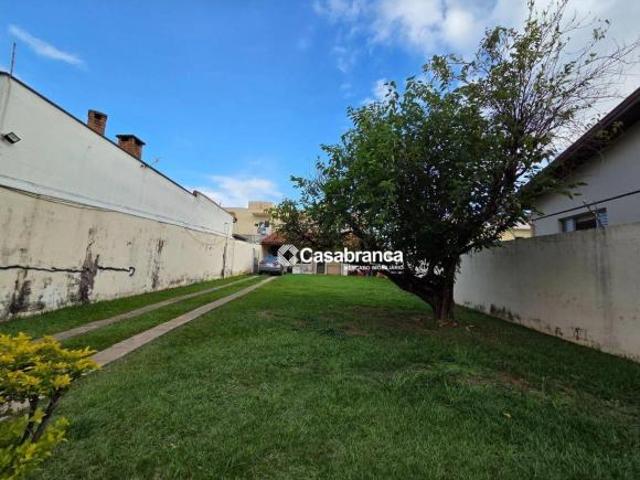 Casa térrea com terreno de 432m2 à venda no Jardim Prestes de Barros, Sorocaba