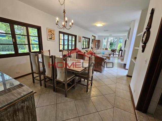 Casa de campo, térrea, 5 quartos e lazer completo
