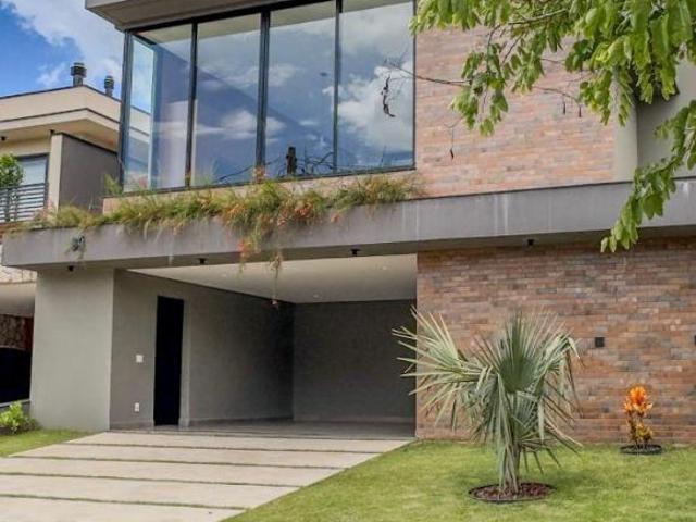 Casa térrea com vista para as montanhas e pôr do sol | Vale das Águas