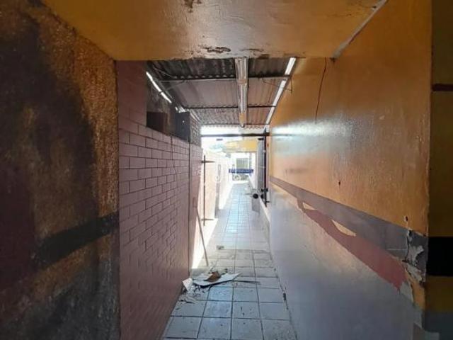 CASA TÉRREA, COMERCIAL OU RESIDENCIAL, PARA VENDA LOCALIZADA NO BAIRRO PONTE DE SÃO JOÃO, CIDADE DE