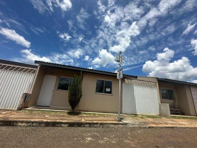 Casa térrea condomínio Casa em Condomínio com 2 Quarto s por R$ 250000.00 no setor Setor Cristina A