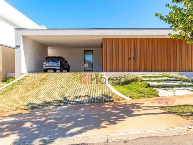 Casa “térrea”: Condomínio “Chácara Ondina” / Cidade: Sorocaba