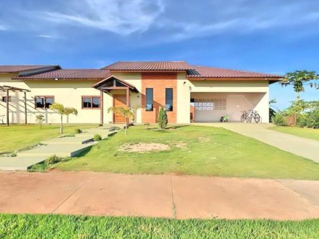 CASA TÉRREA CONDOMÍNIO DE CHÁCARAS FLORATA Casa em Condomínio com 4 Quarto s por R$ 1500000.00 no