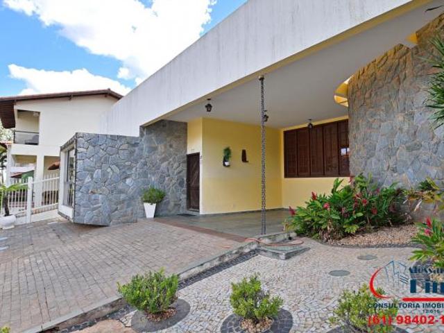 Casa Térrea Condomínio Ecológico Village III