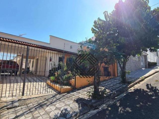 Casa Térrea, Construção Excelente, com 2 quartos, edícula grande à venda, 201 m² Bairro Trujillo