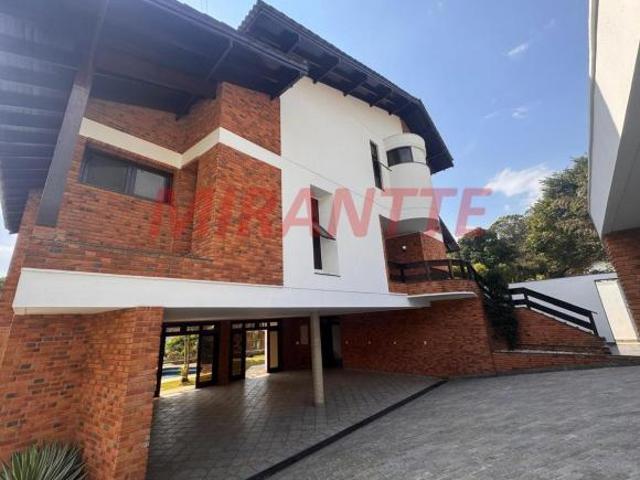 Casa terrea de 400m² com 4 quartos