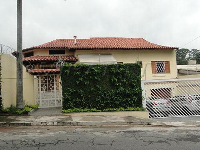 Casa terrea de 450m² com 5 quartos