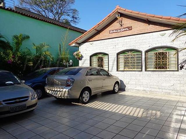 Casa terrea de 450m² com 5 quartos