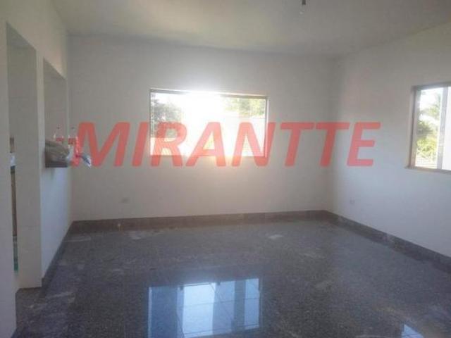 Casa terrea de 450m² com 6 quartos