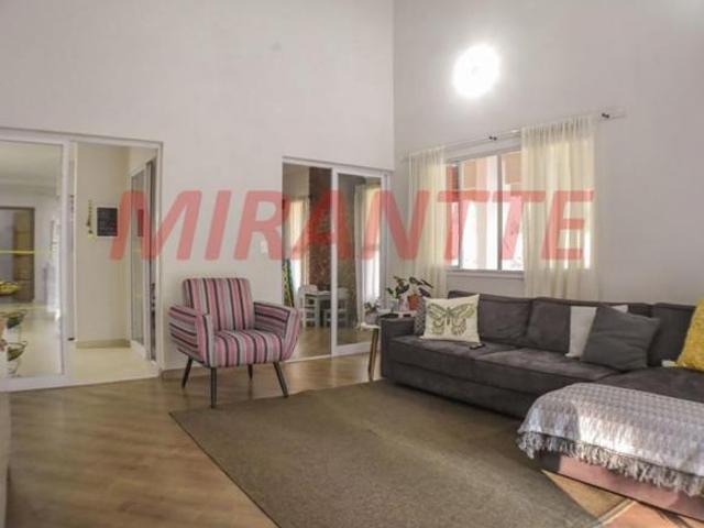 Casa terrea de 454m² com 4 quartos
